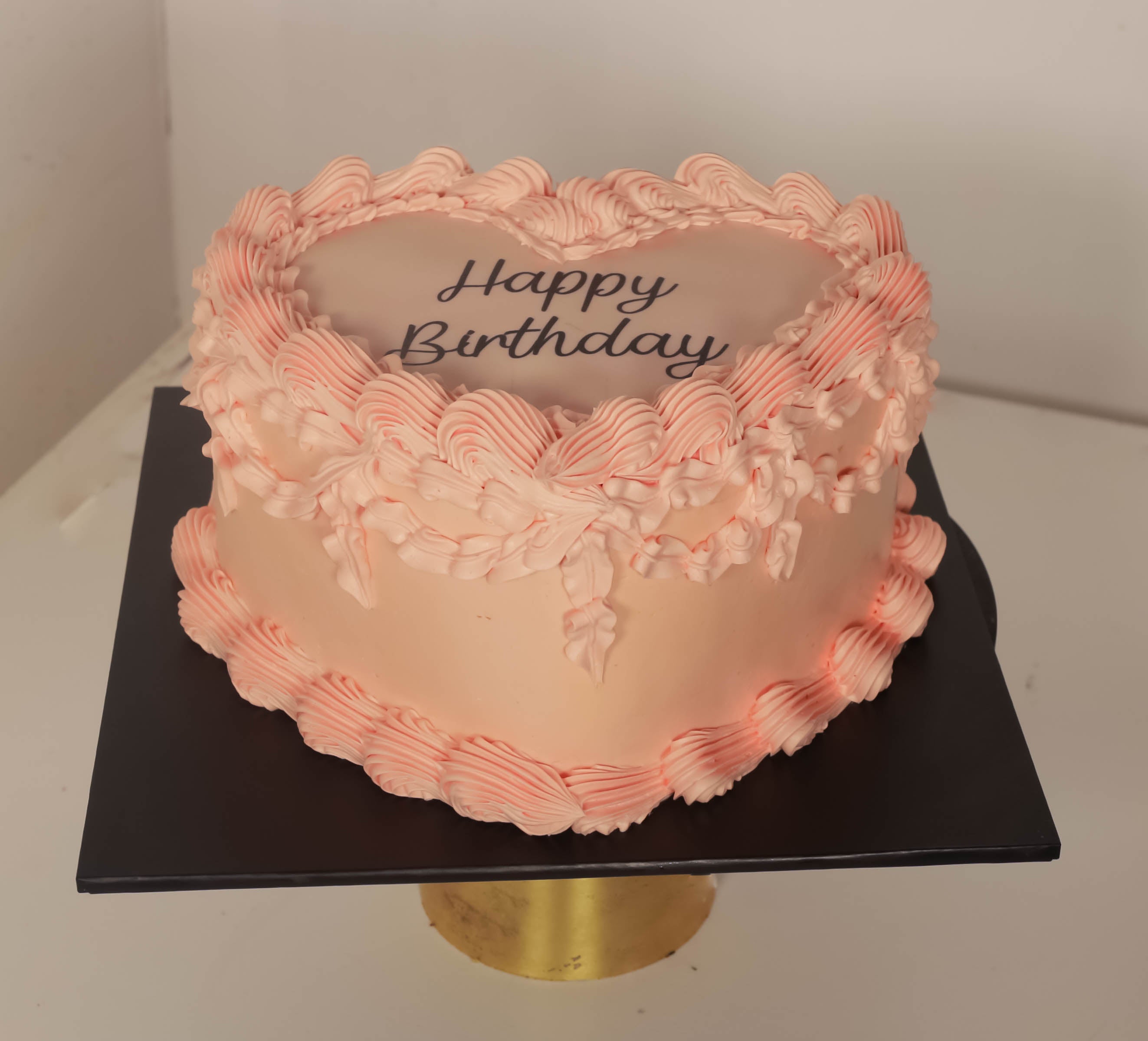 Heart Shaped Cakes – Freddie's CakeShop