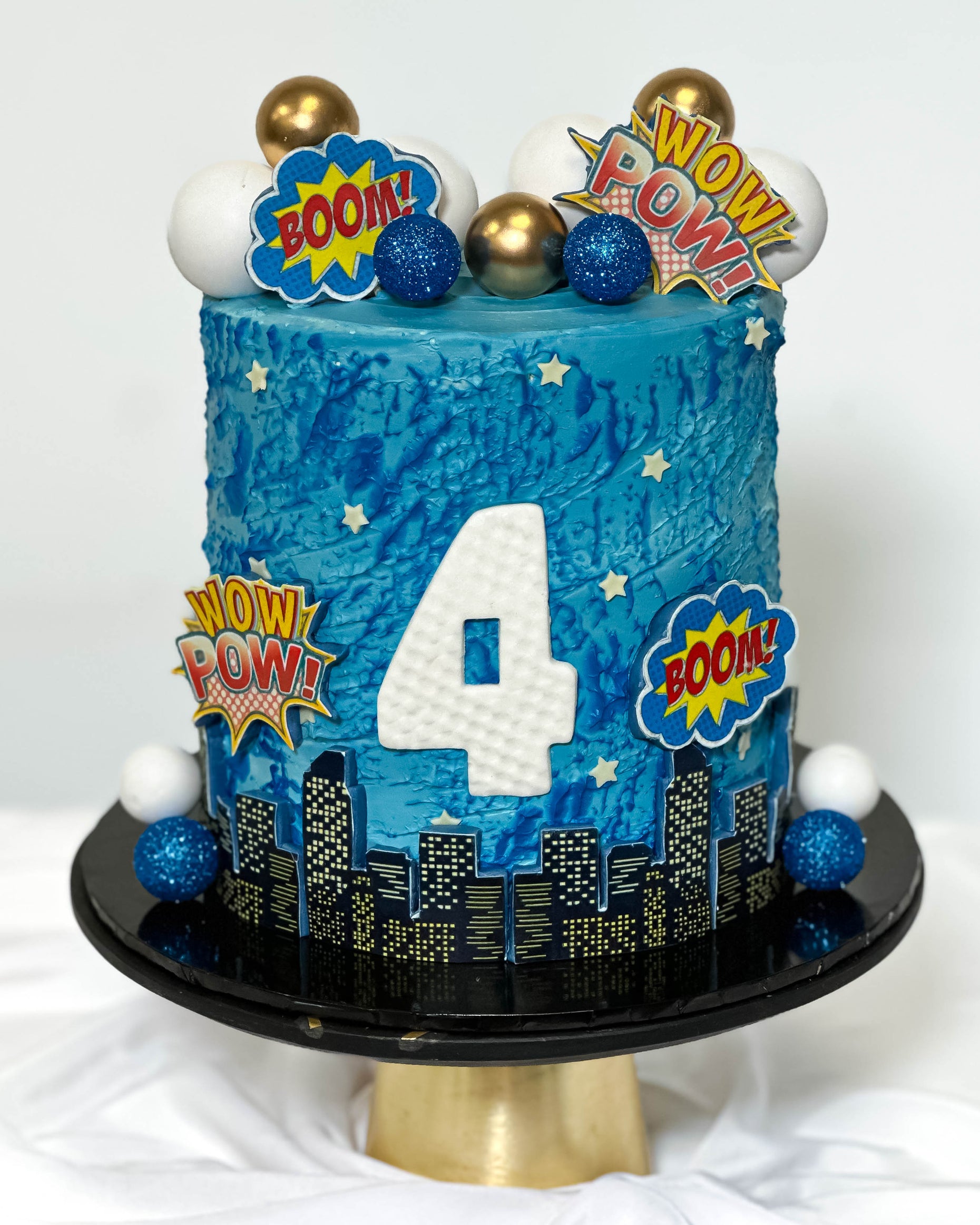 Superhero Themed Comic Cake – Freddie's CakeShop