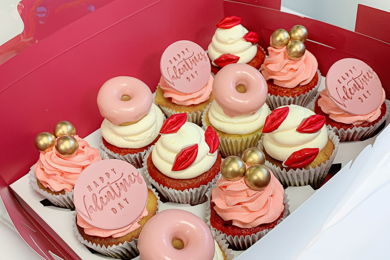 Vals Lipsy Cupcake Box – Freddie's CakeShop